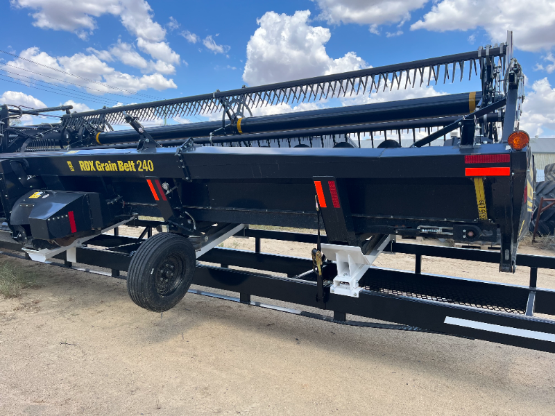 Lot 2 - Honey Bee RDX 240 Header Front with trailer | AuctionsPlus