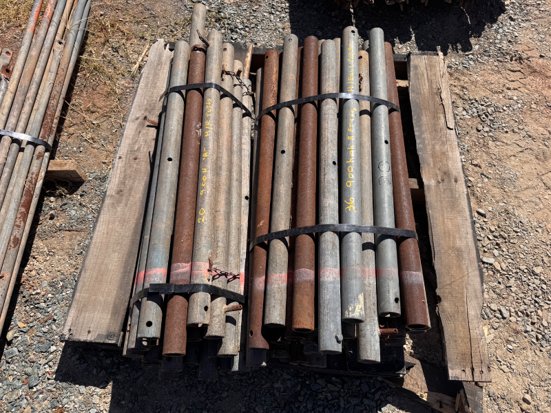 Lot 20 - A Frame Hand Rail Posts. | AuctionsPlus