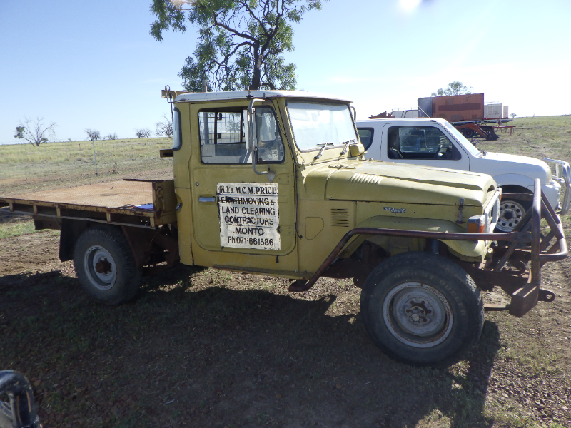 Lot 10 - TOYOTA LANDCRUISER HJ47 TRAYBACK | AuctionsPlus