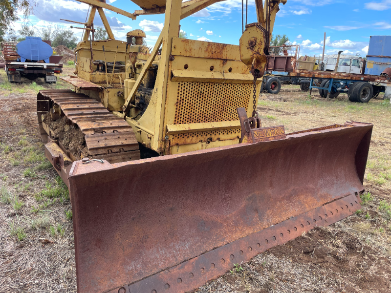 Caterpillar D7 4T | AuctionsPlus