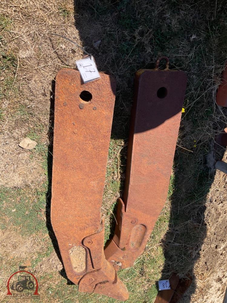 Lot 17 - Pair of Ripper Tynes | AuctionsPlus