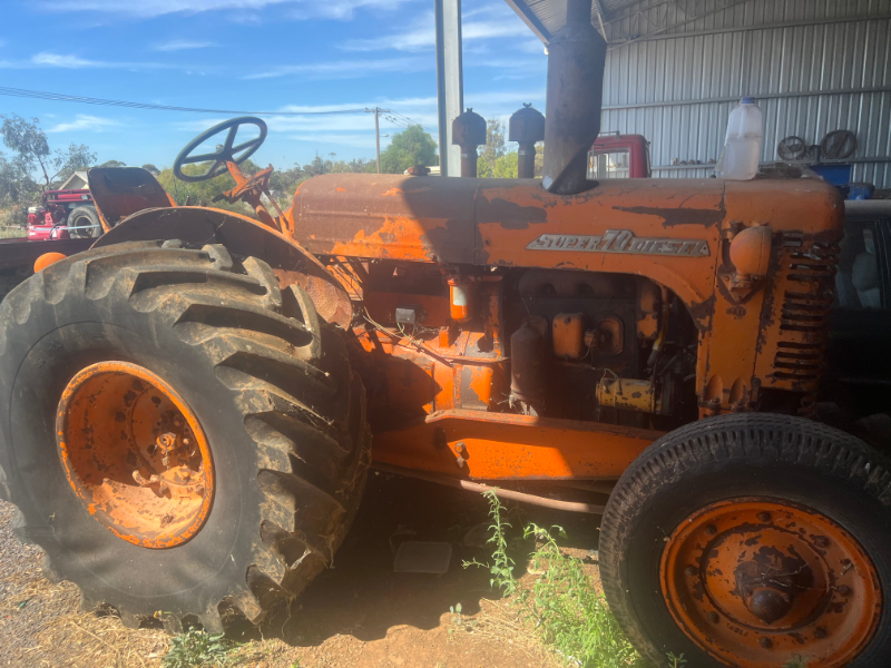 Lot 7 - Chamberlain Super 70 | AuctionsPlus
