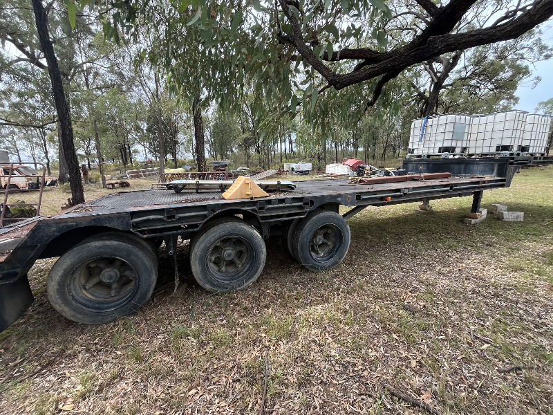 Lot 16 - 30 FOOT DROP DECK TRAILER | AuctionsPlus