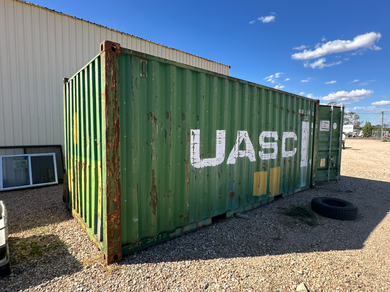Lot - 23 - 20ft Container - Shelving, Plumbing & Building Supplies ...