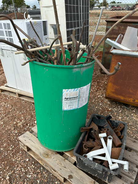 Lot - 139 - Pallet of scrap metal & copper pipes | AuctionsPlus