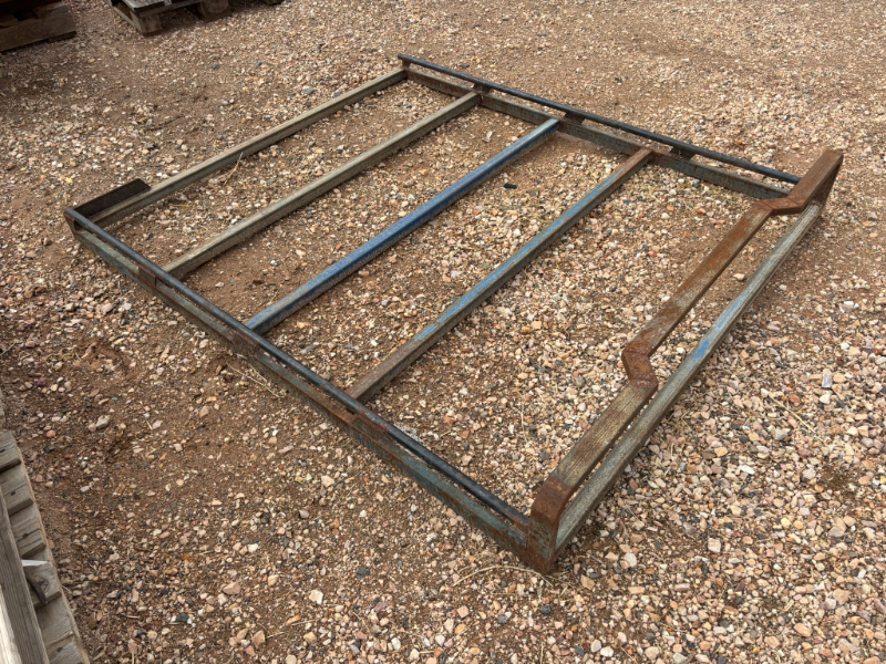 Lot - 163 - Steel frame for ute tray | AuctionsPlus