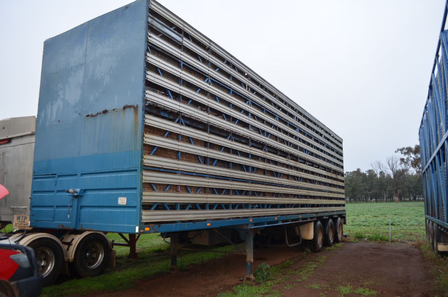 Lot 6 - 1992 Bear Engineering 4 x 2 Stock Crate | AuctionsPlus