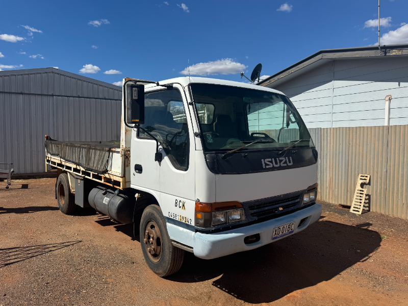 Lot 160 - Isuzu Tipper Truck | AuctionsPlus
