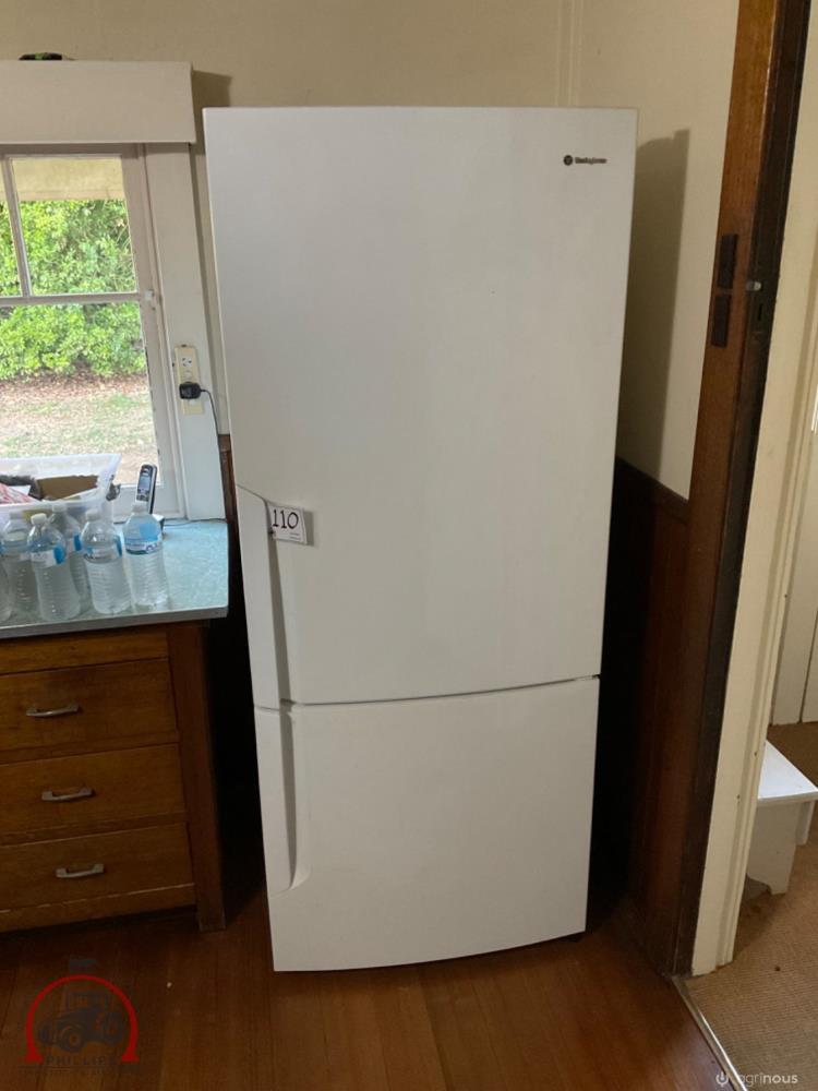 Lot 110 - Westinghouse Fridge Freezer | AuctionsPlus