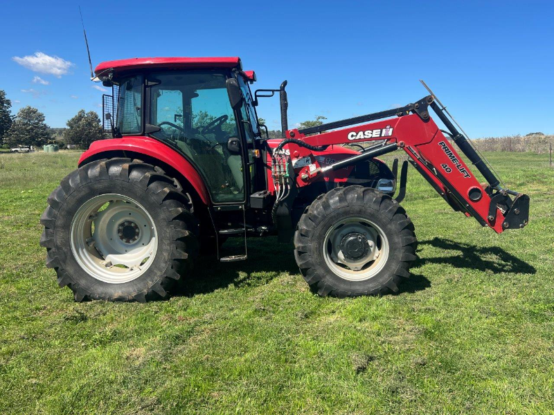 Lot 1 - CASE FARMALL JX100 TRACTOR | AuctionsPlus