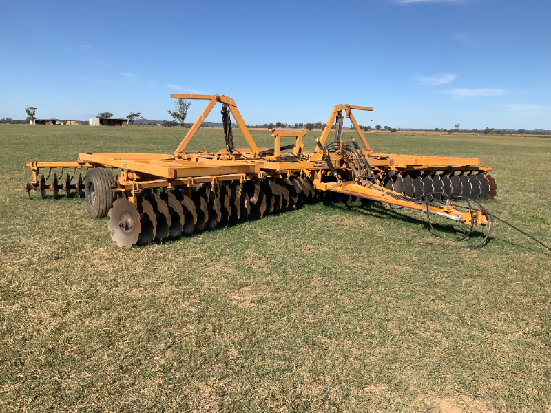 LOT 9 - Taylor-Way Tandem Disc Harrows. | AuctionsPlus