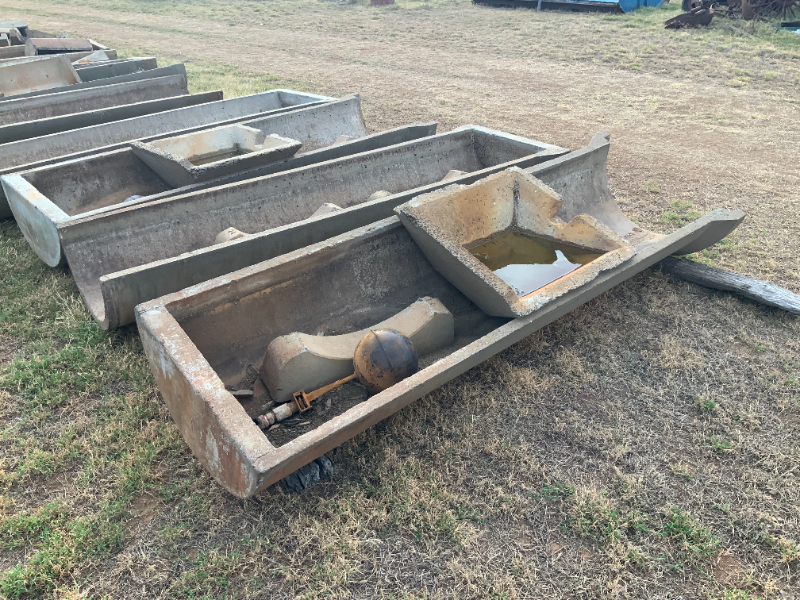 LOT 71 - Concrete Troughs. | AuctionsPlus