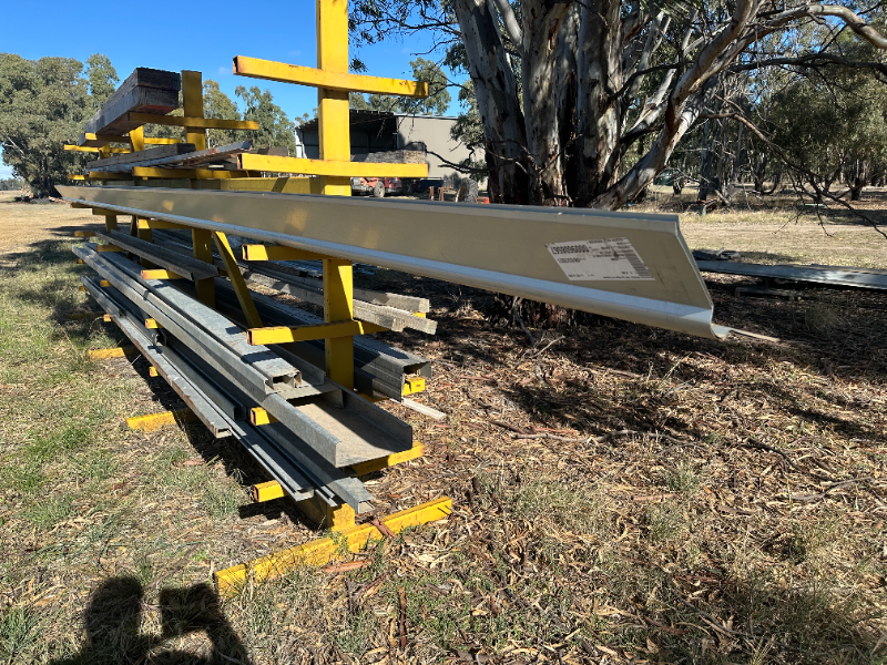 Rack Of Purlins, Door Tracks & Ridge Capping | AuctionsPlus
