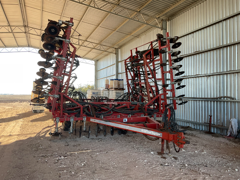 40Ft Horwood Bagshaw Scari Bar | AuctionsPlus