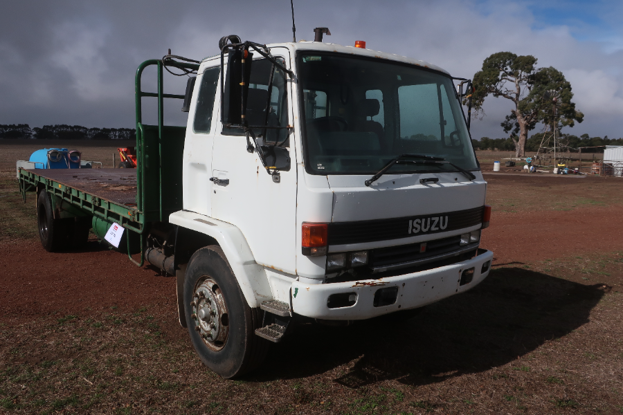 Lot 20 - Isuzu Model FVR Tray Truck | AuctionsPlus