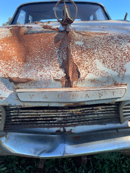 Lot 101 - 1965 AP6 VALIANT SHELL | AuctionsPlus