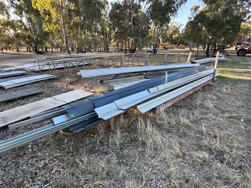 Lot 197 - Rack of Ridge Capping & Gutters | AuctionsPlus