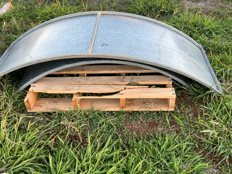 Lot 26 - Curved panels for Combi Clamp | AuctionsPlus