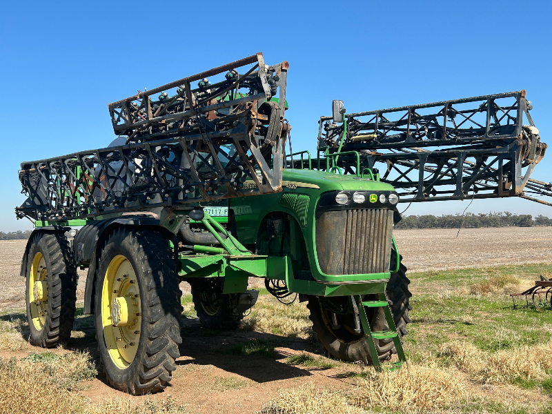 John Deere 4920 Self Propelled Sprayer | AuctionsPlus