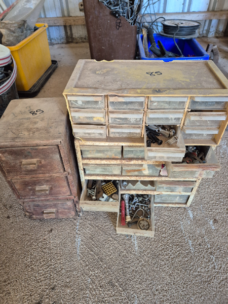 Lot 85 - Workshop Drawers & Assorted Contents | AuctionsPlus
