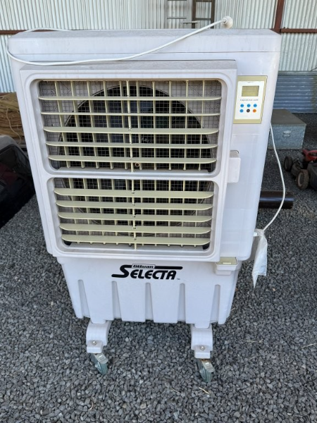 Lot 25 - Silvan Portable Air Conditioner | AuctionsPlus