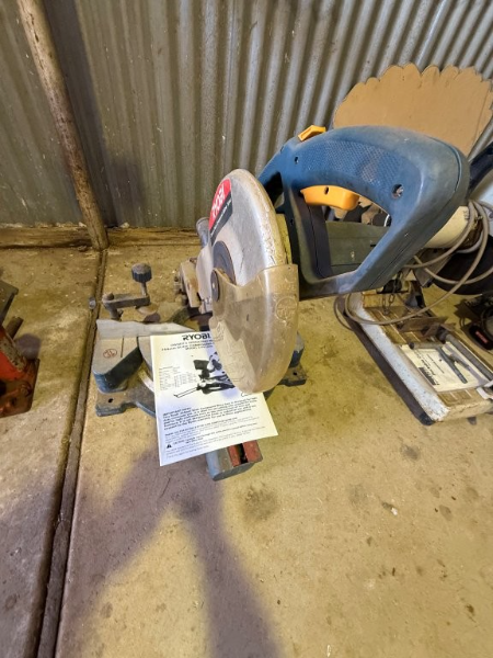 Lot 47 - Ryobi Wood Drop Saw | AuctionsPlus