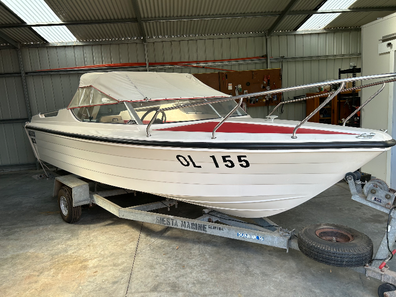 Lot 10 - Whittley Boat | AuctionsPlus