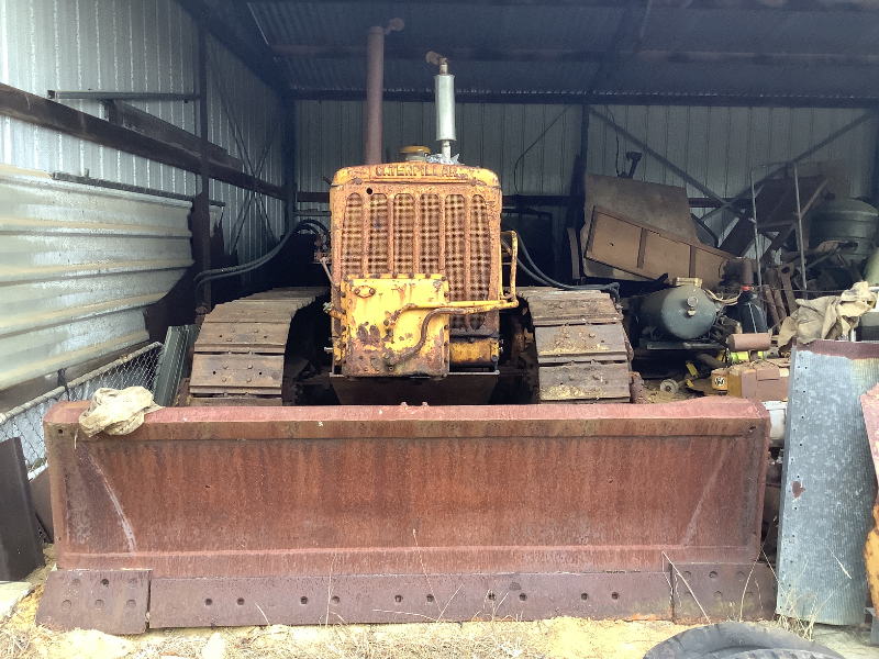 Lot 1 - Caterpillar D47U Bulldozer | AuctionsPlus