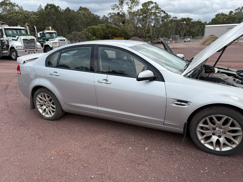 Lot 21 - Holden VE Commodore Sedan | AuctionsPlus