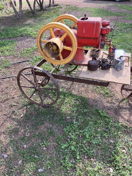 Lot 8 - INTERNATIONAL M Type 3 HP Engine | AuctionsPlus