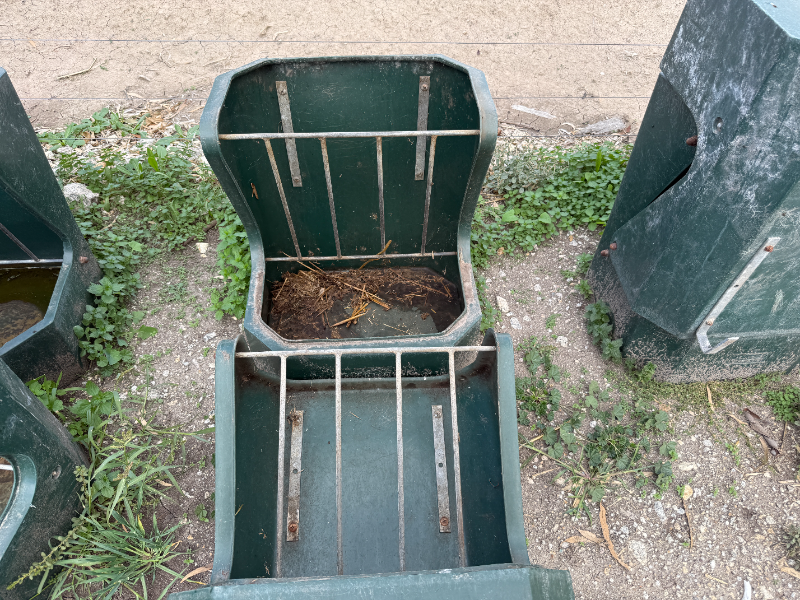 Lot 46 - 2 Polymaster Hay Feeders | AuctionsPlus