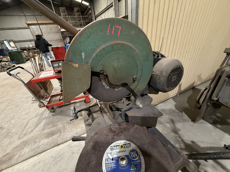 Lot 121 - Drop Saw, Stand and Pipe Bench | AuctionsPlus