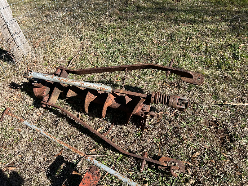Lot 158 - 3 Point Linkage Post Hole Digger | AuctionsPlus