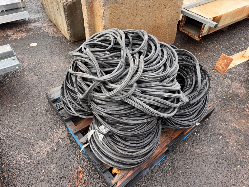 Lot 111 - Pinch Weld. | AuctionsPlus