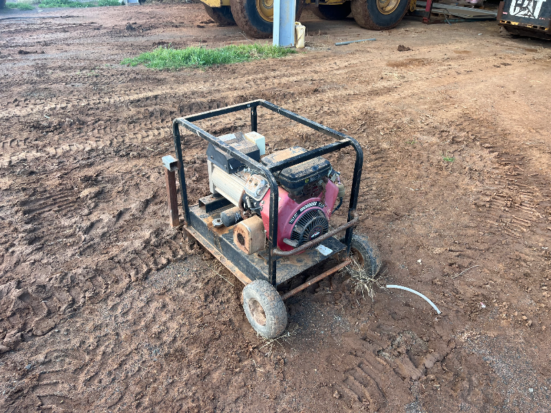 Lot 78 - Vanguard Generator | AuctionsPlus