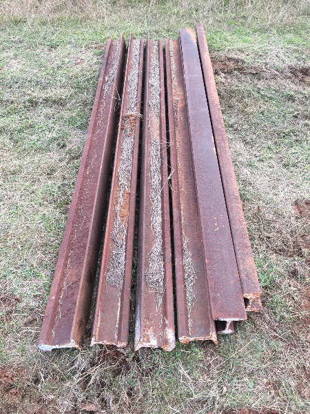 Lot 89 - 6 Railway Iron Strainer Posts | AuctionsPlus