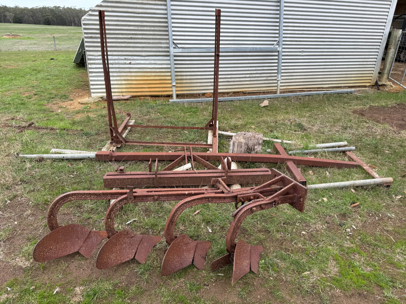 Lot 348 - Plough, Tool Bar & Sundry Steel | AuctionsPlus