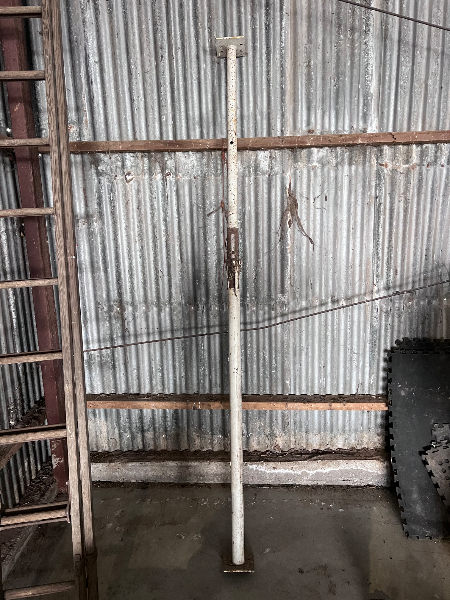 Lot 79 - ACROW PROP | AuctionsPlus