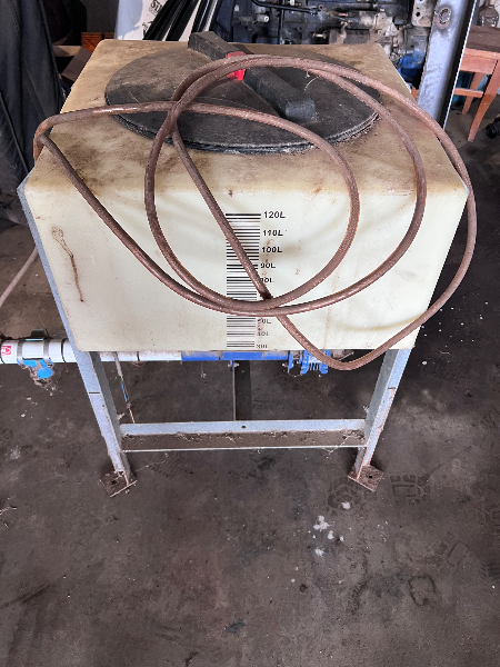 Lot 100 - MINERAL DISPENSER | AuctionsPlus