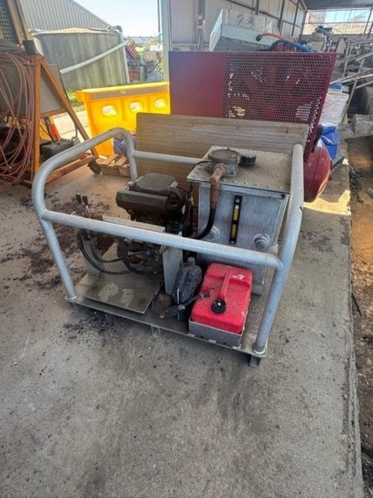 Hyd. Power Pack w/ Honda V2 Engine | AuctionsPlus