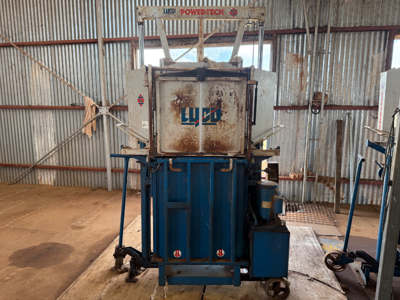 Lot 7 - Lyco Woolpress | AuctionsPlus