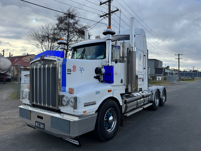 Lot 10 - KENWORTH T404. | AuctionsPlus