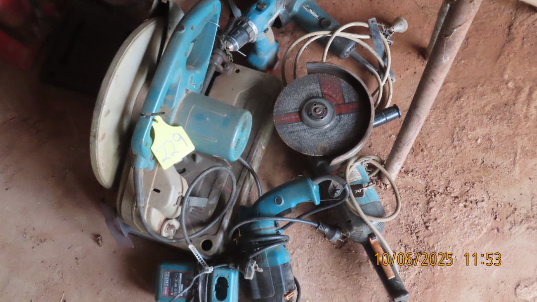 Lot 229 - Drop Saw, Angle Grinder, Drill | AuctionsPlus