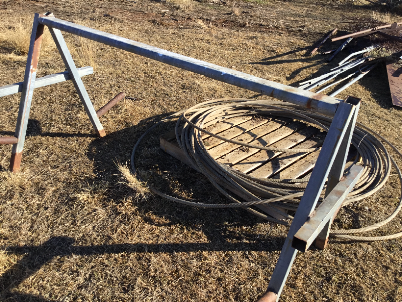 Lot 105 - CABLE & STEEL RACK | AuctionsPlus