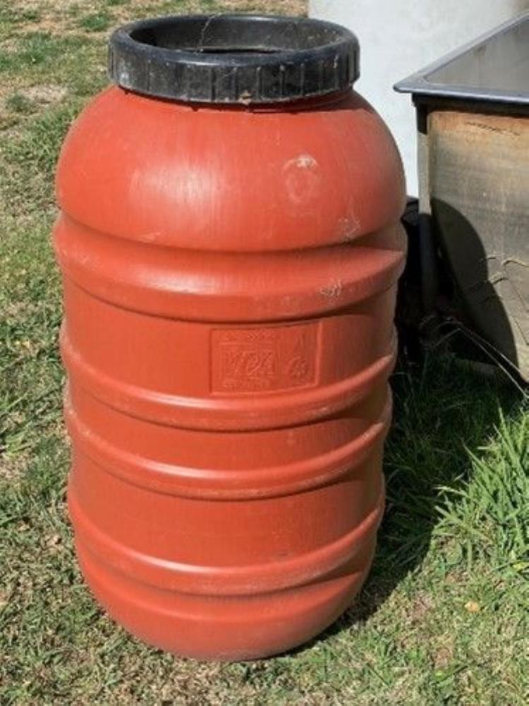 Lot 559 - 200ltr Food grade Brining tank | AuctionsPlus