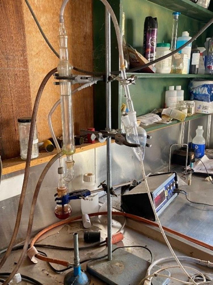 Lot 568 - Rankine Sulphur Dioxide test kit with bunsen burner ...