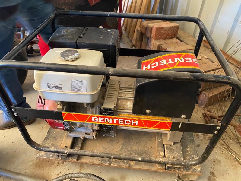 Lot 14 - Gentech Generator | AuctionsPlus