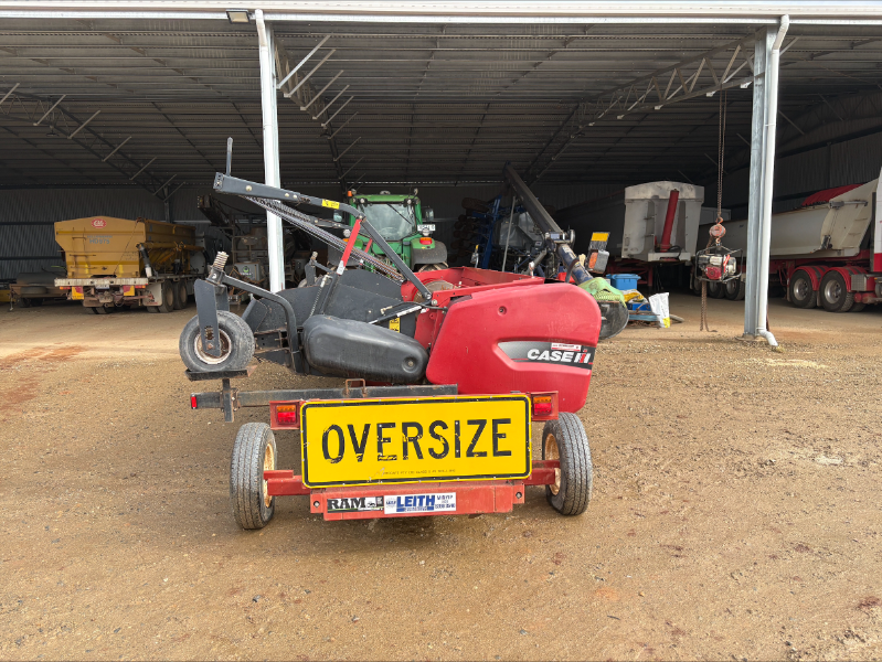 Lot 5 - CASE IH 3016 Canola Front | AuctionsPlus