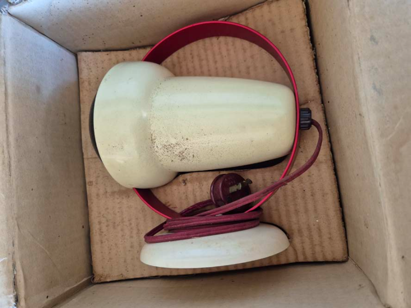 Vintage Philips Infraphil Red Ray Lamp | AuctionsPlus