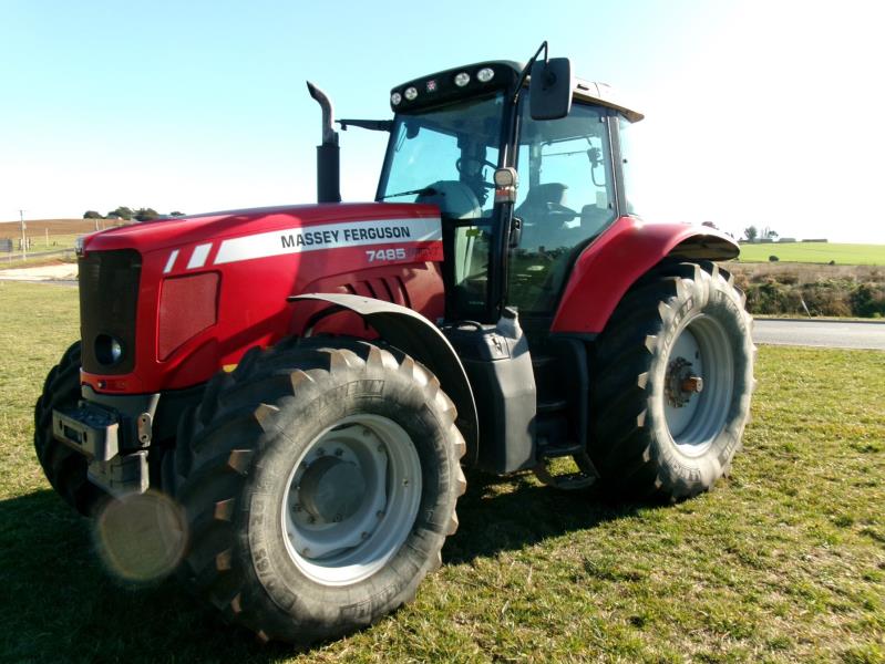 Lot 11 - Massey Ferguson 7485 Dyna VT Tractor | AuctionsPlus